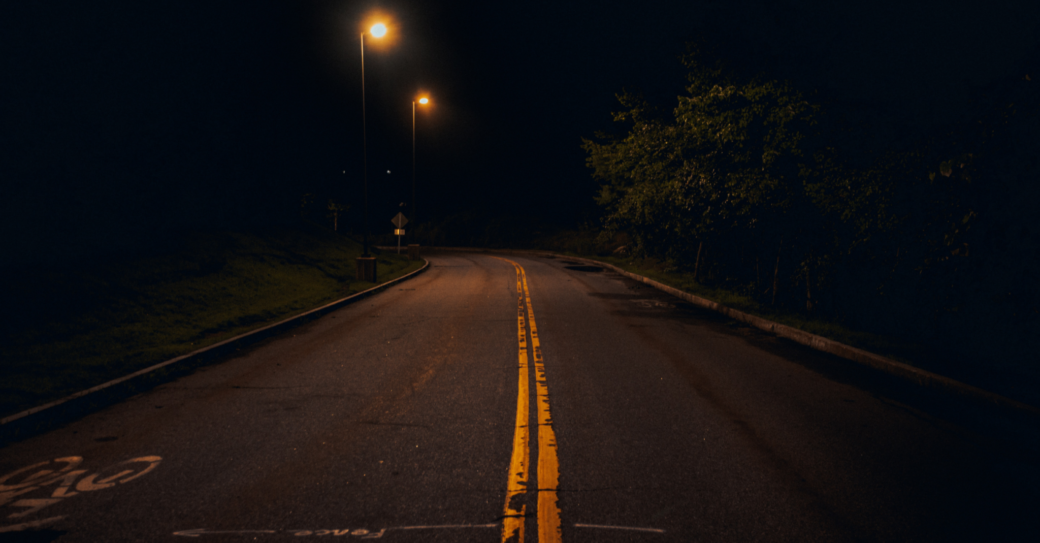 6 steps to handle no-phone-reception vehicle emergencies